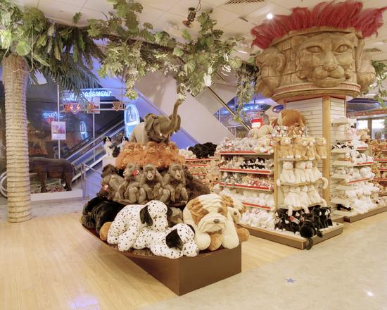 Hamleys Toy Shop Interior 2004 Editorial Stock Photo - Stock Image ...
