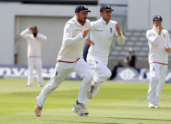 England Slip Fielders James Vince Left Editorial Stock Photo - Stock ...