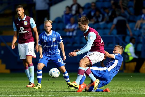 Gary Hooper Sheffield Wednesday Tackles Gary Editorial Stock Photo ...