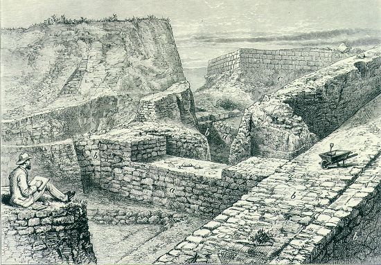 Archaeologist Making Notes Site Troys Ruins Editorial Stock Photo ...