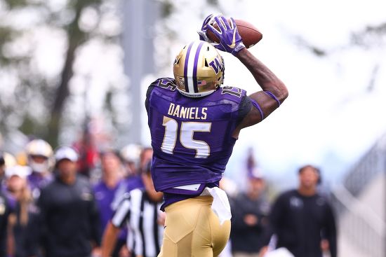Washingtons Darrell Daniels 15 Makes Catch Editorial Stock Photo ...