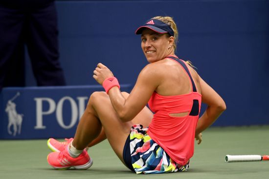 Angelique Kerber Breaks Down Floor Delight Editorial Stock Photo ...