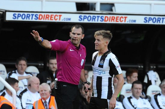 Matt Ritchie Newcastle United Receives Lecture Editorial Stock Photo ...