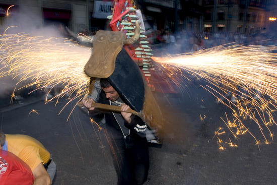 Children Enjoy Fleeing Bull Fire During Editorial Stock Photo - Stock ...