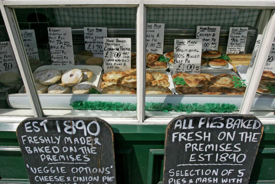 Window Display Goddards Pie Mash Shop Editorial Stock Photo - Stock ...