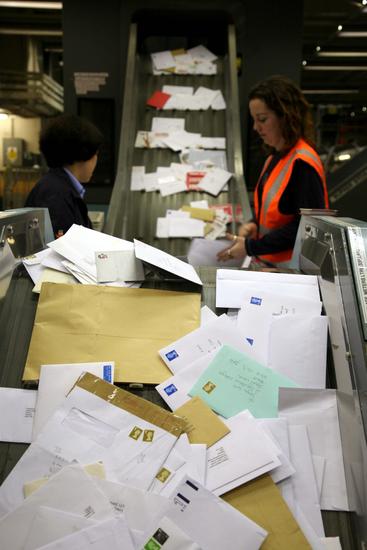 Sorting Letters Paddington Mail Centre London Editorial Stock Photo ...