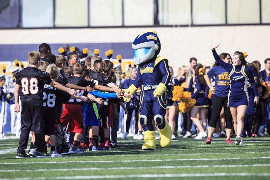 Toledo Rockets Mascot Rocky Greets Young Editorial Stock Photo - Stock ...