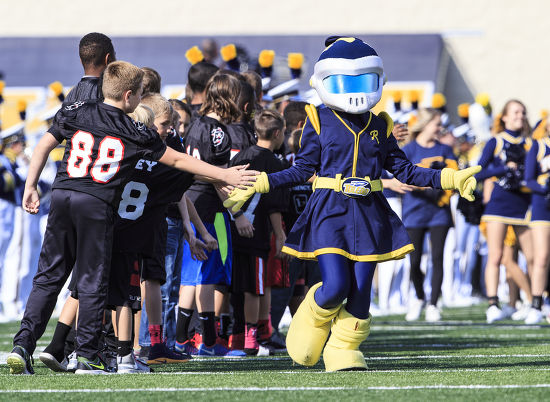 Toledo Rockets Mascot Rocksy Greets Young Editorial Stock Photo - Stock ...
