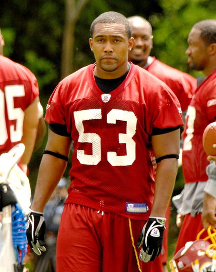 Washington Redskin Linebacker Marcus Washington Editorial Stock Photo ...