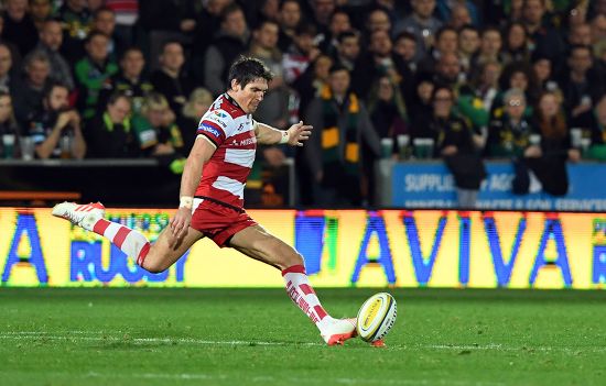 Gloucesters James Hook Kicking Rugby Union Editorial Stock Photo ...