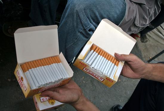 Limited Supply Arab Cigarettes Being Sold Editorial Stock Photo - Stock ...