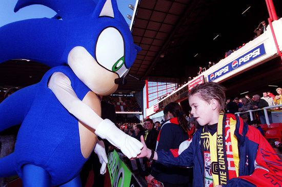 Gunnersaurus Sonic Hedgehog Arsenal V Liverpool Editorial Stock Photo ...