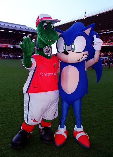 Gunnersaurus Sonic Hedgehog Arsenal V Liverpool Editorial Stock Photo ...