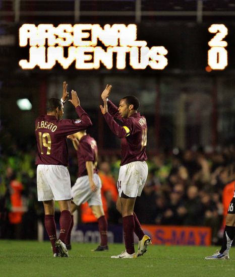Arsenal Scoreboard Showing 2 0 Score Editorial Stock Photo - Stock ...