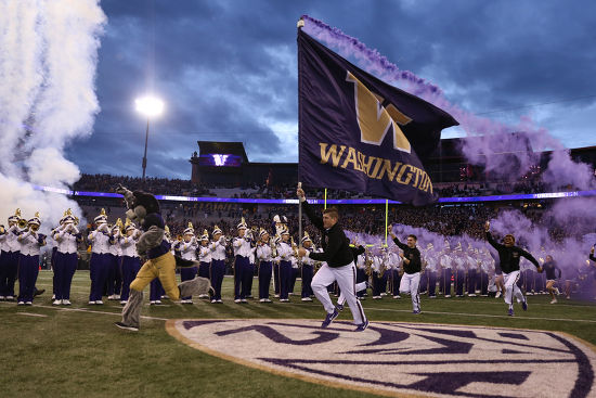 Washingtons Mascot Harry Husky Cheer Team Editorial Stock Photo - Stock ...