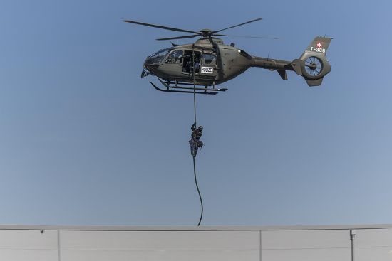 Armed Policeman Abseiling Helicopter Onto Roof Editorial Stock Photo ...