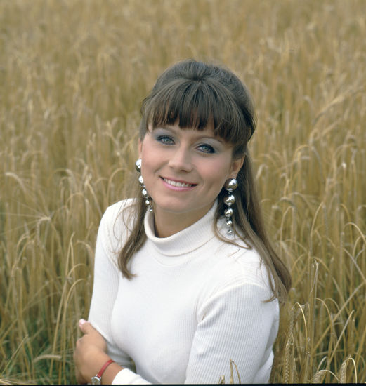 Tricia Penrose Gina Ward Heartbeat Season Editorial Stock Photo - Stock ...