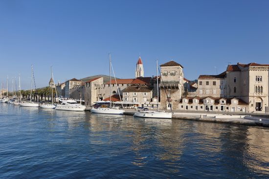 Riva Promenade Palazzo Historic Centre Trogir Editorial Stock Photo ...