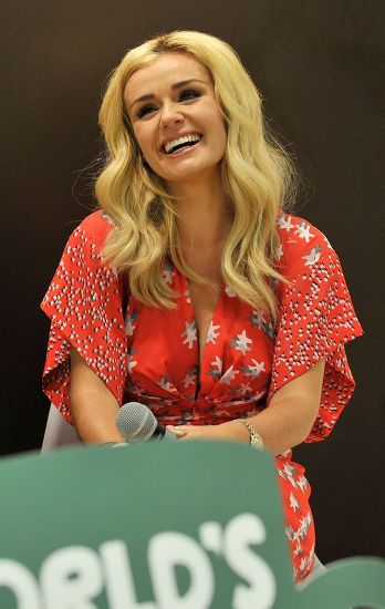 Launch Macmillan Cancer Support Worlds Biggest Editorial Stock Photo ...