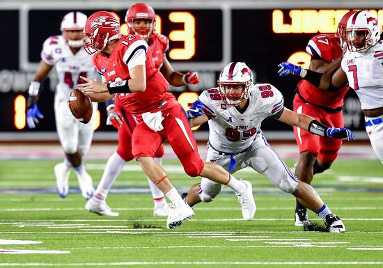 Th Liberty Flames Quarterback Stephen Calvert Editorial Stock Photo ...