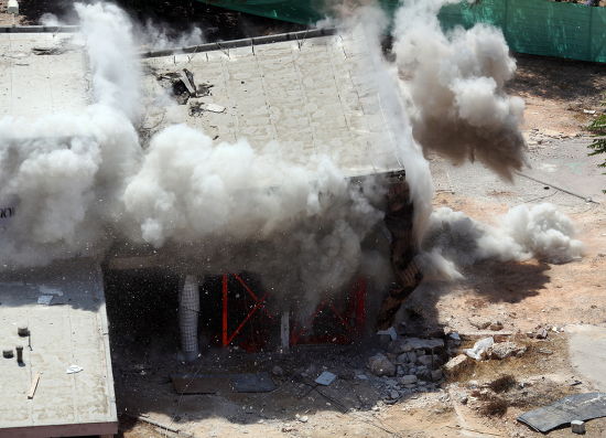 Controlled Explosion Set Off That Collapses Editorial Stock Photo ...