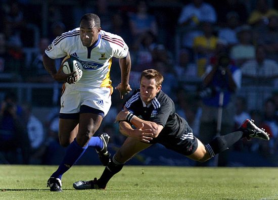 Highlanders Wing Vilimoni Delasau L Breaks Editorial Stock Photo ...