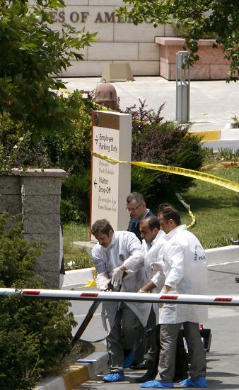 Turkish Forensic Team Inspects Rifle After Editorial Stock Photo ...