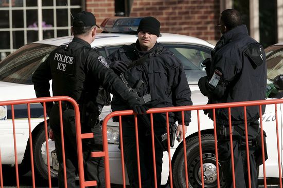 Alexandria Police Officers Provide Security Alexandria Editorial Stock Photo - Stock Image ...