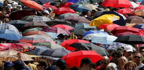 People Hold Umbrellas Protect Themselves Sun Editorial Stock Photo ...