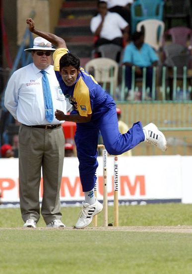 Sri Lankan Cricketer Chaminda Vaas Delivers Editorial Stock Photo ...