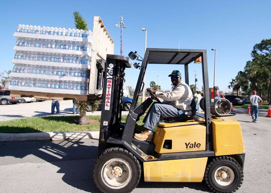 Cases Water Unloaded Fema Distribution Center Editorial Stock Photo ...