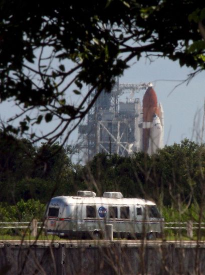 Nasa Airstream Carrying Crew Space Shuttle Editorial Stock Photo ...