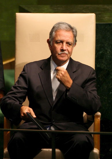 Guatemala President Oscar Berger Perdomo Sits Editorial Stock Photo ...