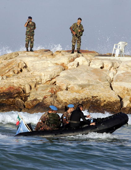 Italian Marines Commandos Survey Beach Dinghy Editorial Stock Photo ...