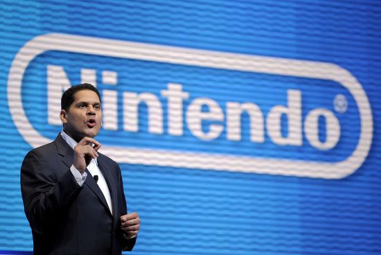 Reggie Filsaime President Nintendo America Presents Editorial Stock ... Reggie Filsaime President Nintendo America Presents Editorial Stock ...