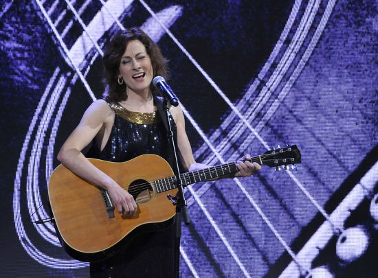 Canadian Singer Sarah Harmer Performs 40th Editorial Stock Photo ...