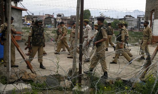 Indian Paramilitary Soldiers Police Inspect Site Editorial Stock Photo ...