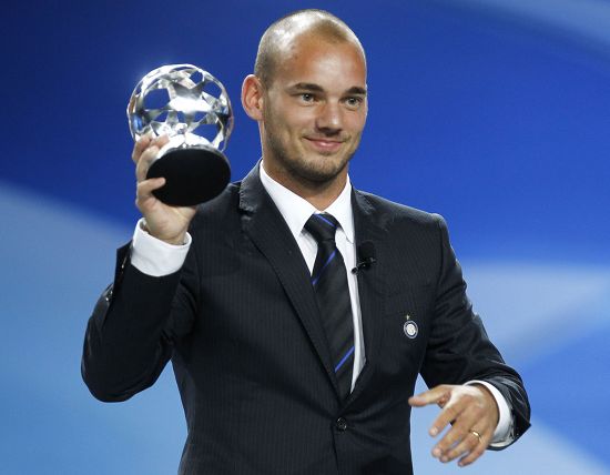 Inter Milans Wesley Sneijder Holds His Editorial Stock Photo - Stock ...