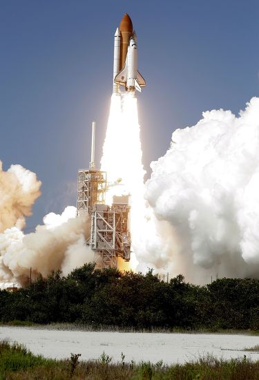 Space Shuttle Discovery Photographed Dry Swamp Editorial Stock Photo ...