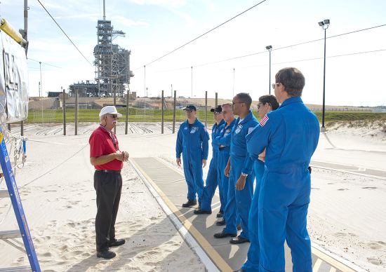 Nasa Astronauts Commander Steve Lindsey Pilot Editorial Stock Photo ...