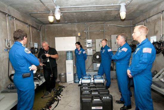 Nasa Astronauts Commander Steve Lindsey Pilot Editorial Stock Photo ...