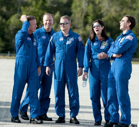 Nasa Astronauts Commander Steve Lindsey L Editorial Stock Photo - Stock ...