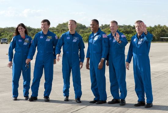 Nasa Astronauts Rl Commander Steve Lindsey Editorial Stock Photo ...