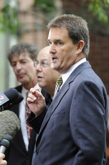 Us Actor Charlie Sheens Attorney R Editorial Stock Photo - Stock Image ...