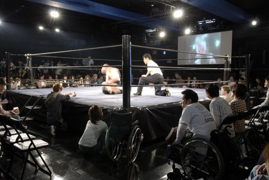 Spectators Watch Wrestling Bout 350 People Editorial Stock Photo ...