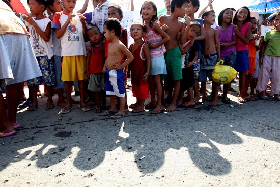 Filipino Children Line Rationing Porridge During Editorial Stock Photo ...