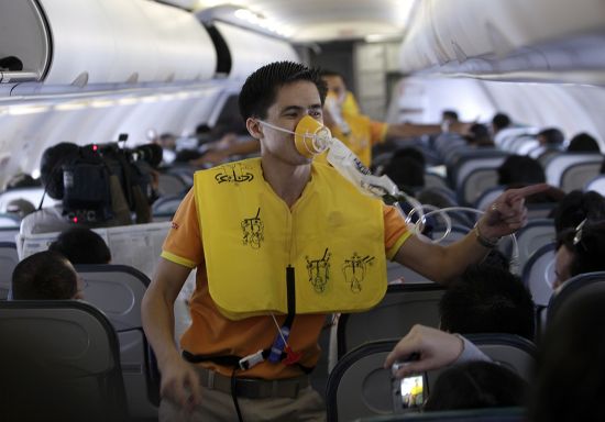 Cebu Pacifics Dancing Flight Attendants Take Editorial Stock Photo ...