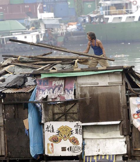 Filipino Resident Reinforces His Shanty He Editorial Stock Photo ...