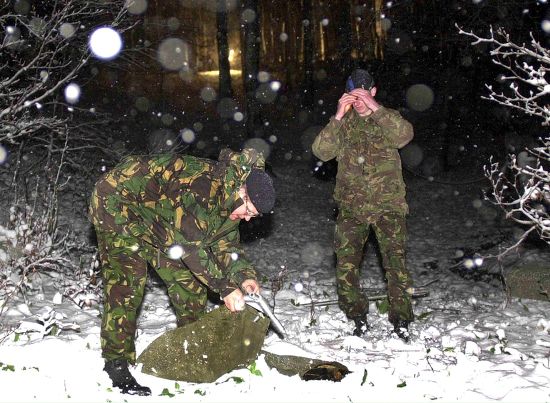 Two British Peacekeepers Put Together Their Editorial Stock Photo ...