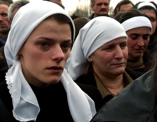 Strelc Yugoslavia Ethnic Albanian Women Cry Editorial Stock Photo ...